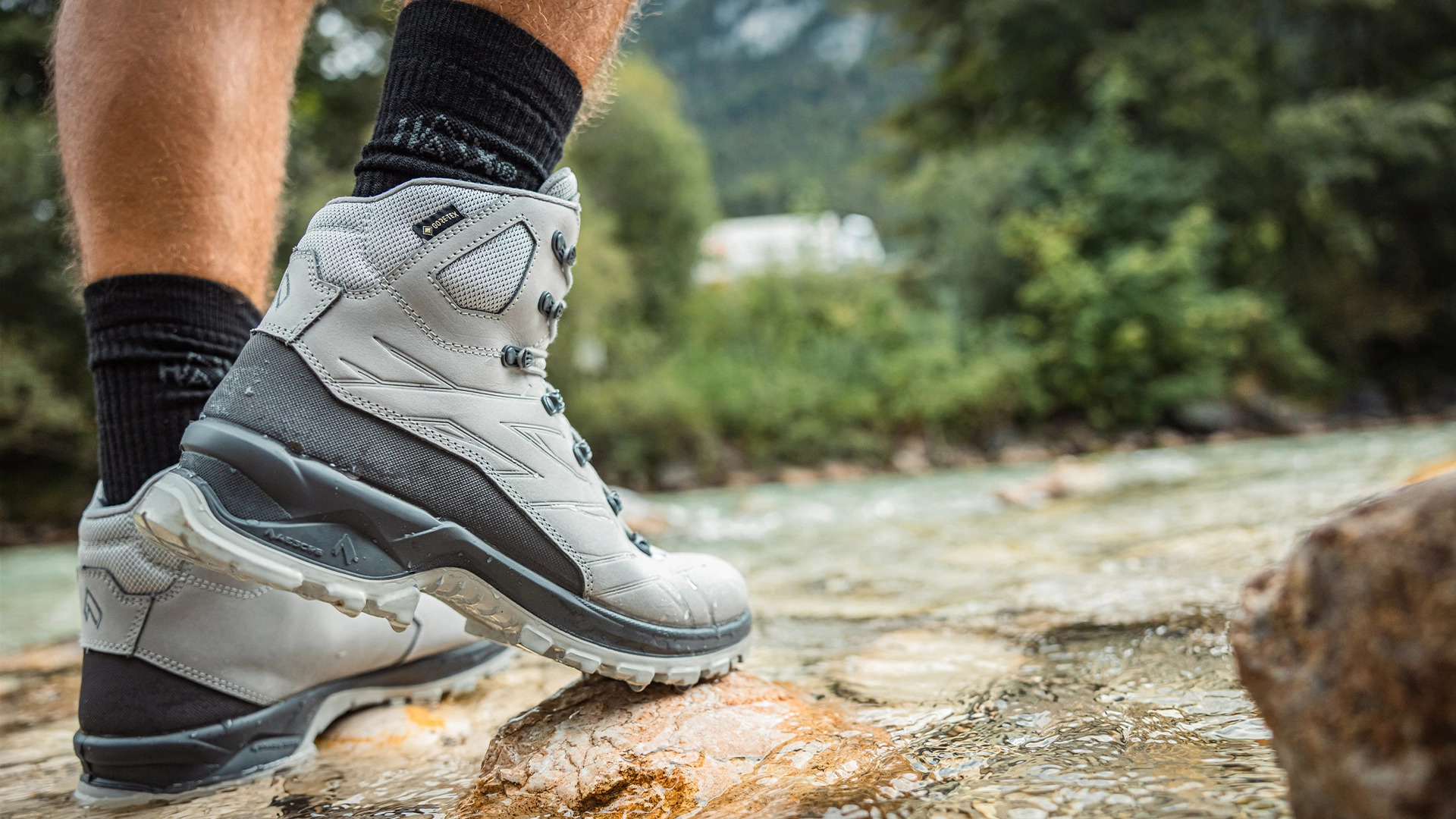 grotec GmbH. HAIX® XVENTURE GTX cloud 206503, Wanderschuh für höchste ...